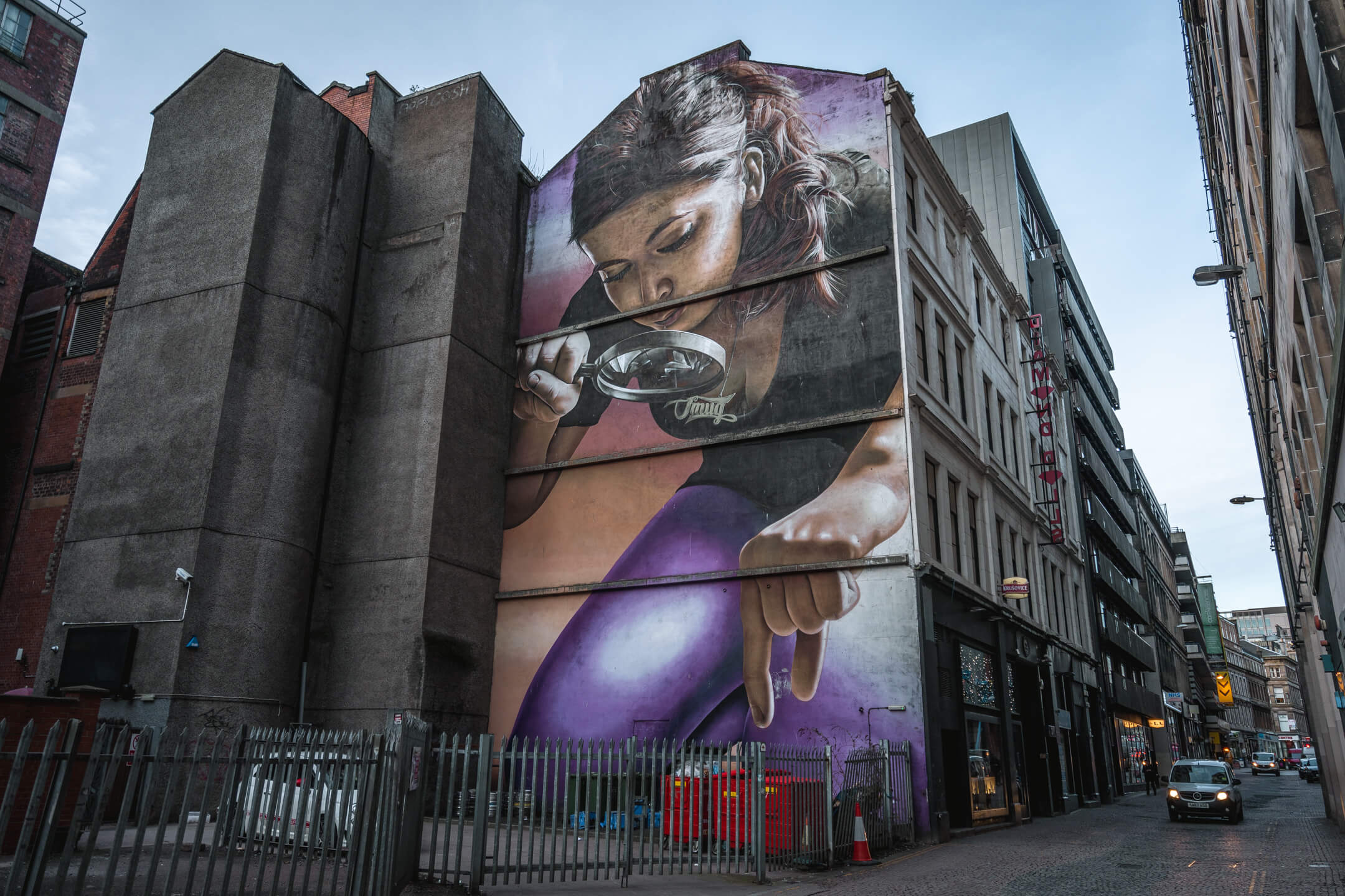 Glasgow-mural-trail-smug-one-honey-I-shrunk-the-kids - p cubed ...